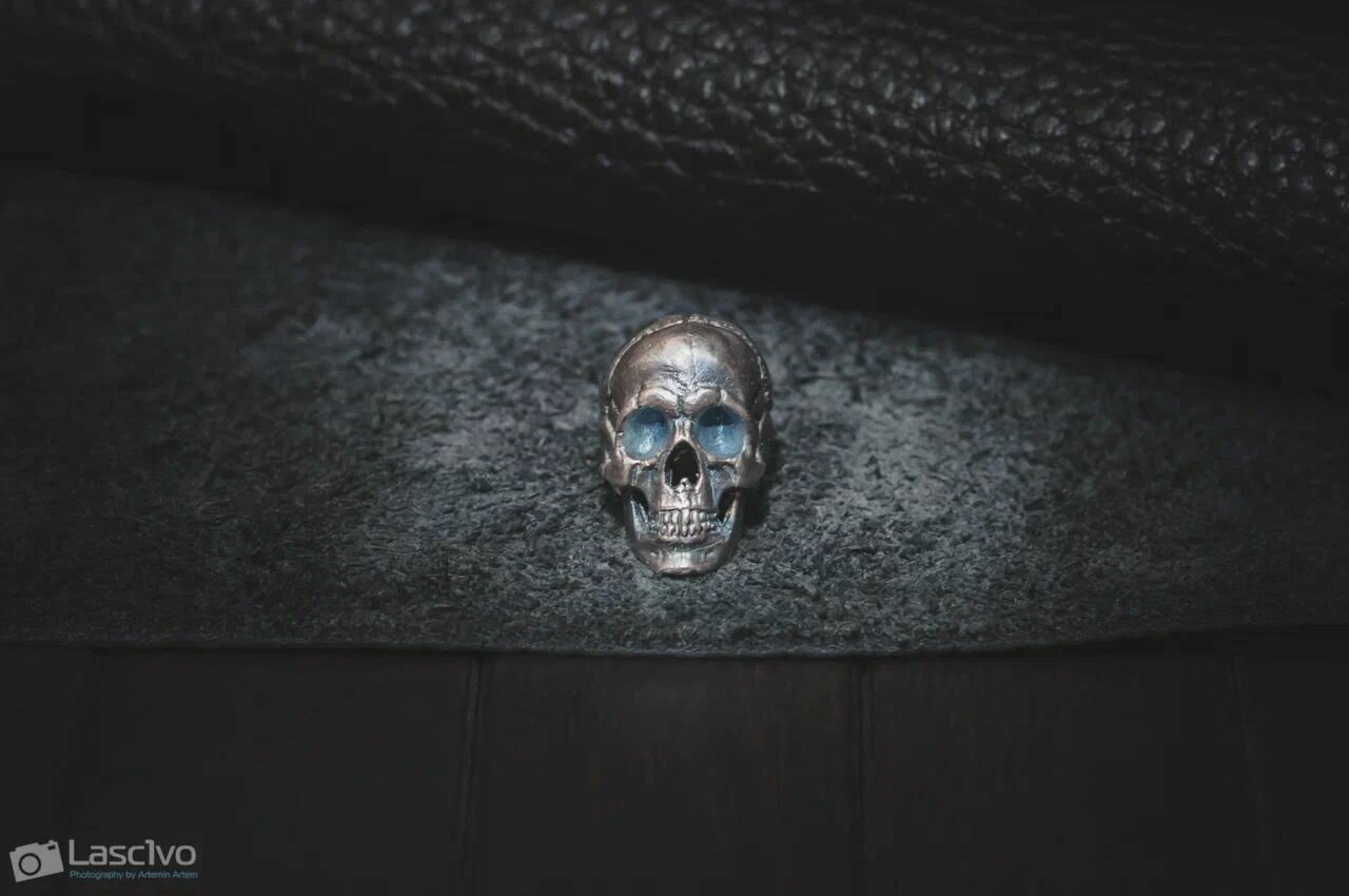 Бусина "Череп" серебристый