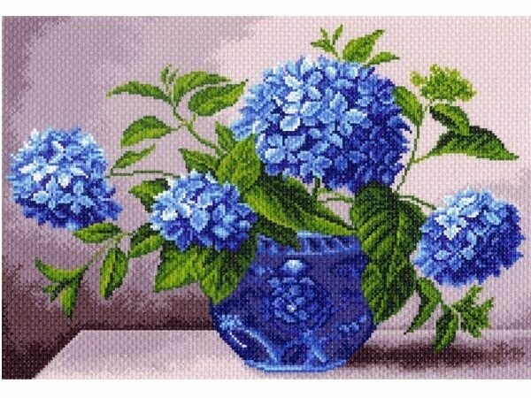 Канва с нанесенным рисунком "Гортензия в вазе" размер: 27х39 см, арт. 1405