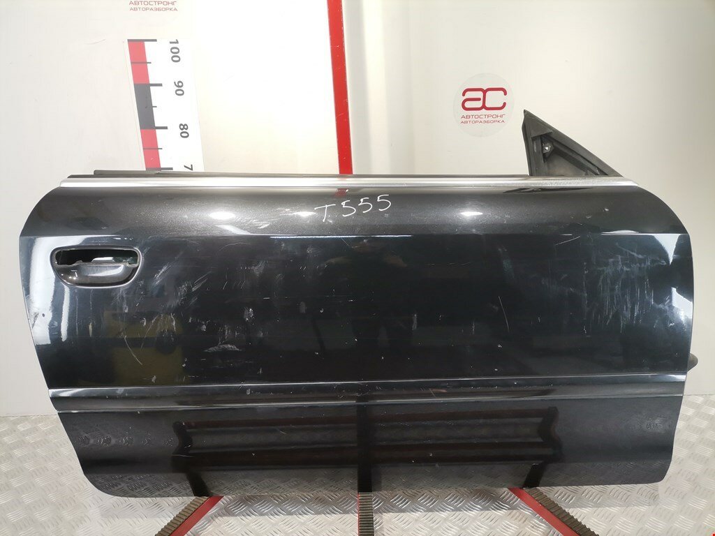 Дверь передняя правая Audi A4 B6 8H0831052D арт. 597090