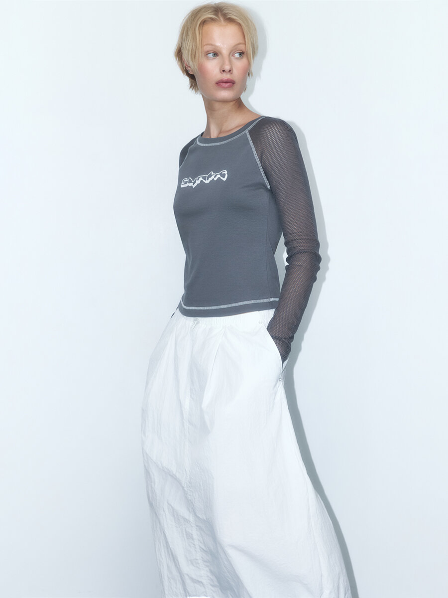 Лонгслив Young