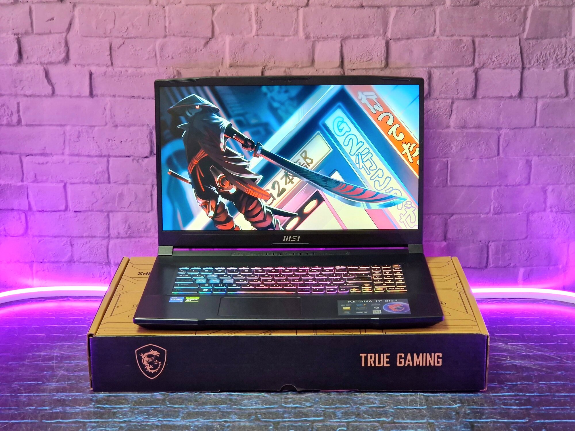 17.3" Ноутбук MSI Katana 17 B12VFK-424RU, 144 ГЦ, Core i5 12450H, 16 ГБ, SSD 512 Гб Geforce RTX 4060, Win11Home, черный