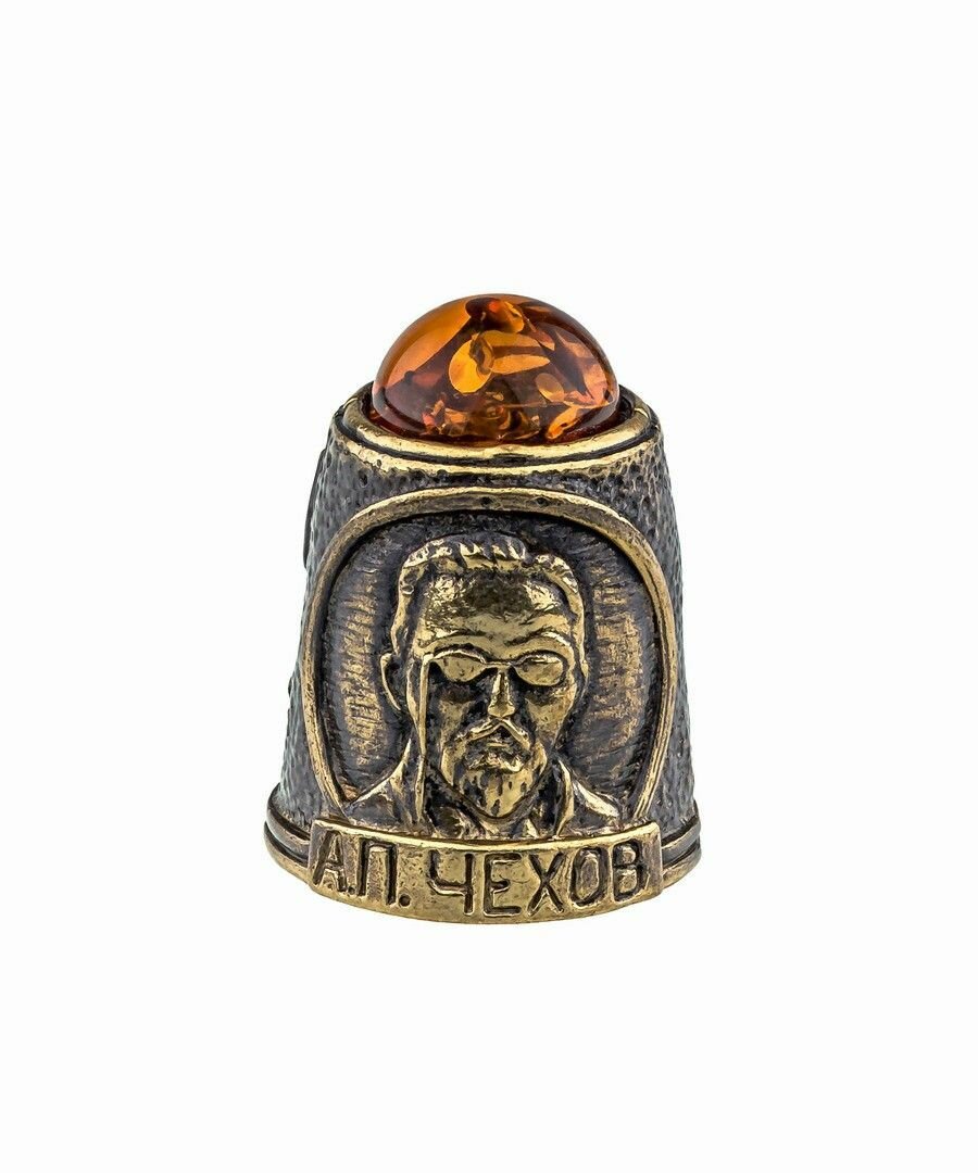 Наперсток Чехов А. П. с кабошоном 869