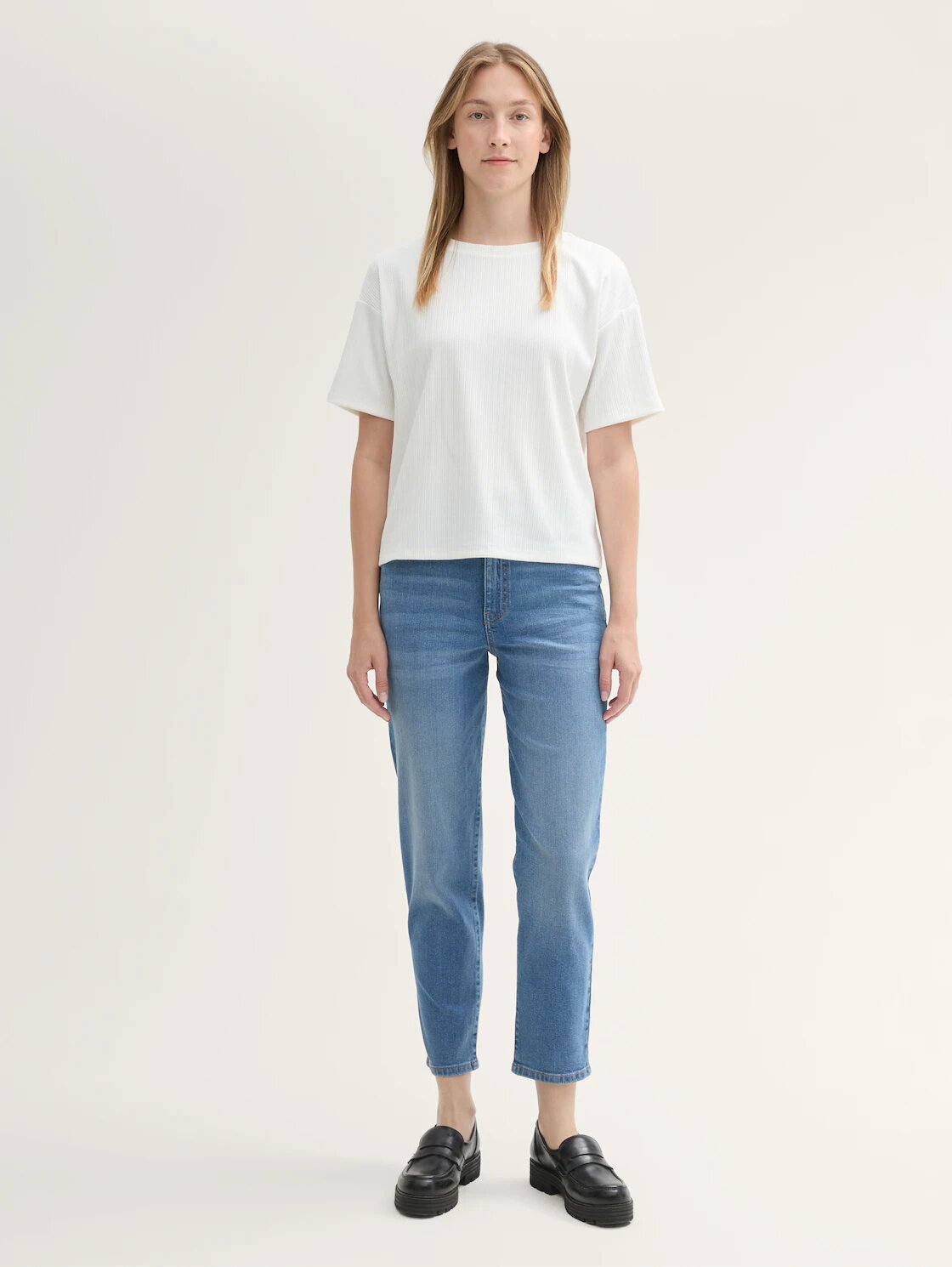 Джинсы Barrel Leg 