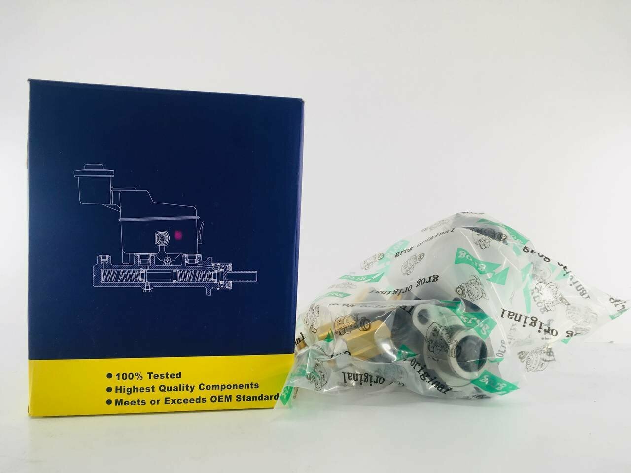 Цилиндр тормозной главный в сборе (без ABS) 426005 для DAEWOO Nexia / Дэу Нексия