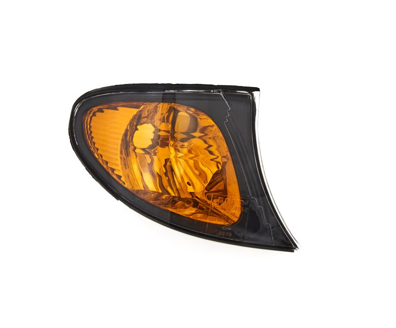 DEPO 444-1511R-UE2Y (4441511RUE2Y / 63137165848 / 63137165848) указатель поворота правый тонир. желтый 4 / 5 door\