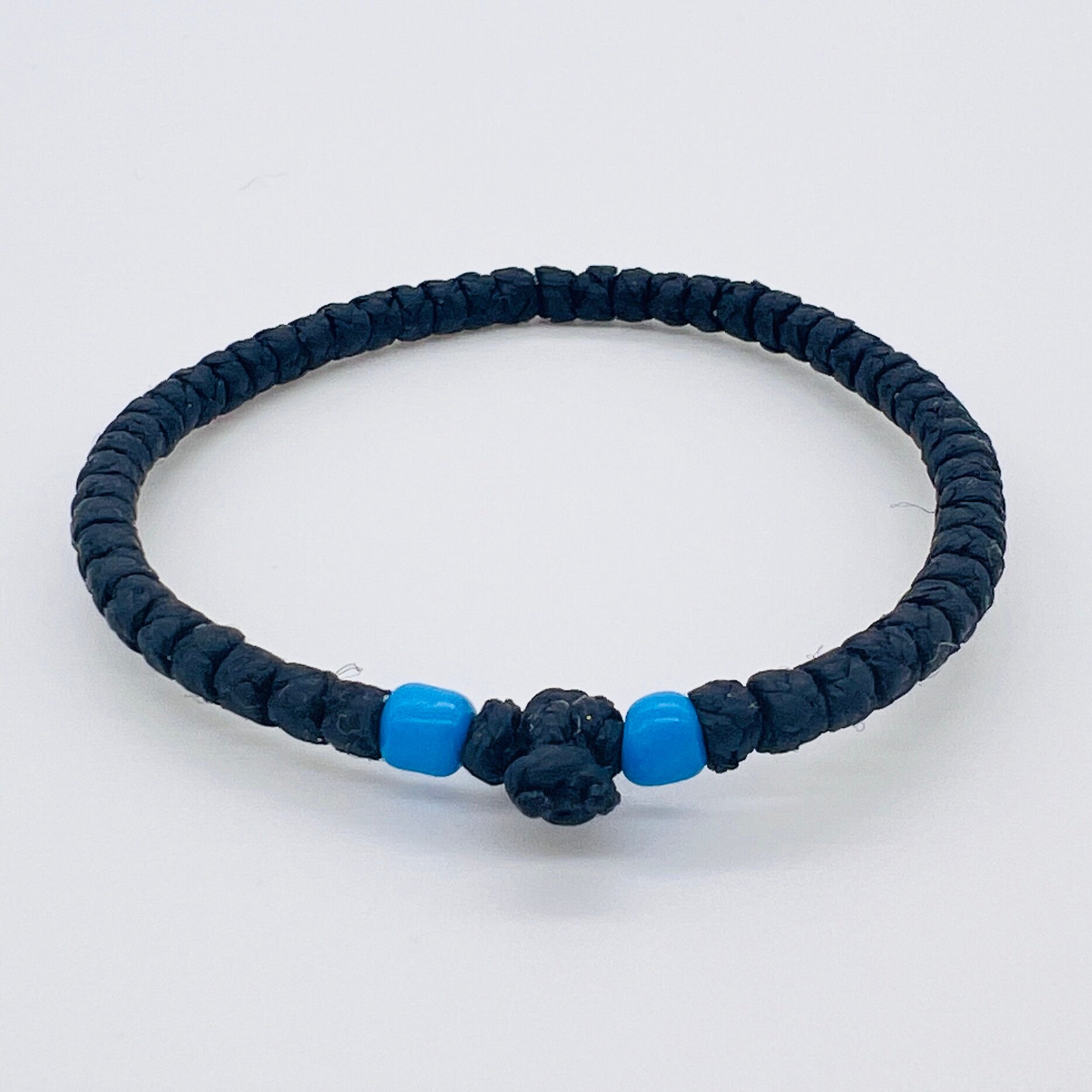 Браслет-нить, бисер