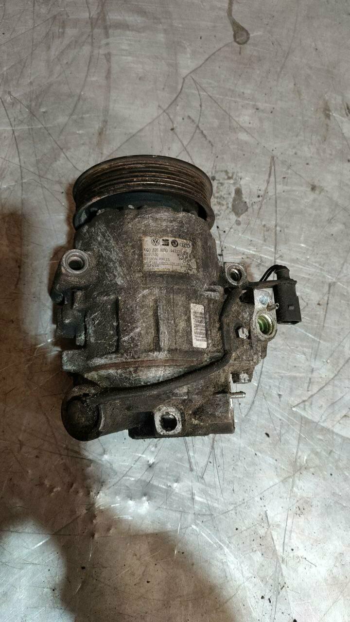 Компрессор кондиционера Volkswagen Polo 4 2003 6Q0820803G