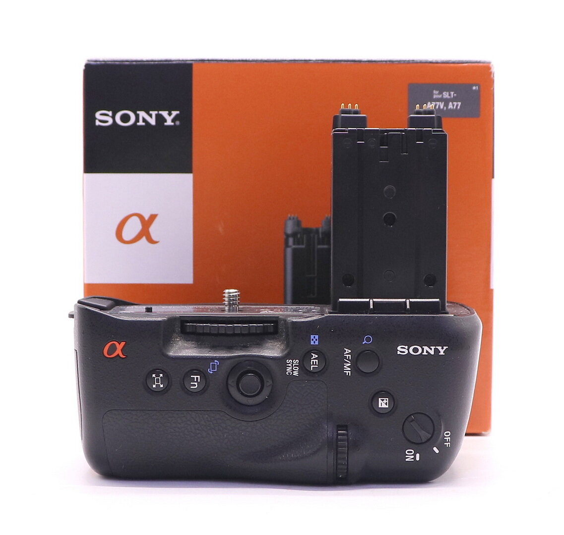 Батарейная ручка Sony VG-C77AM в упаковке