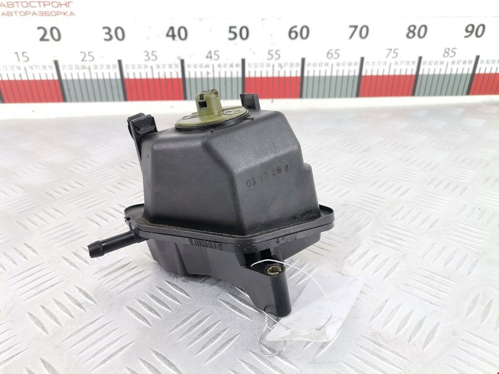 Бачок гидроусилителя Volkswagen Golf 4 1J0422371C арт. 1515460