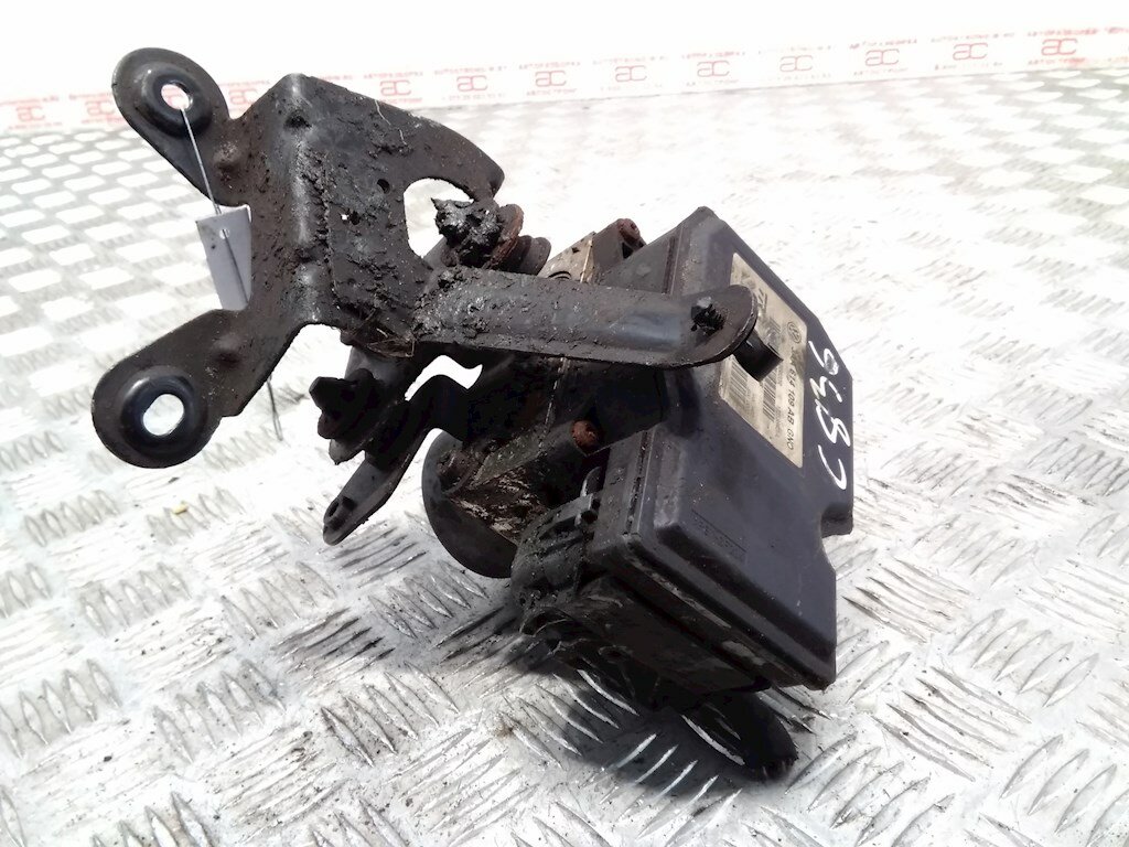 Блок ABS Volkswagen Passat 7 3AA614109BM арт. 554387
