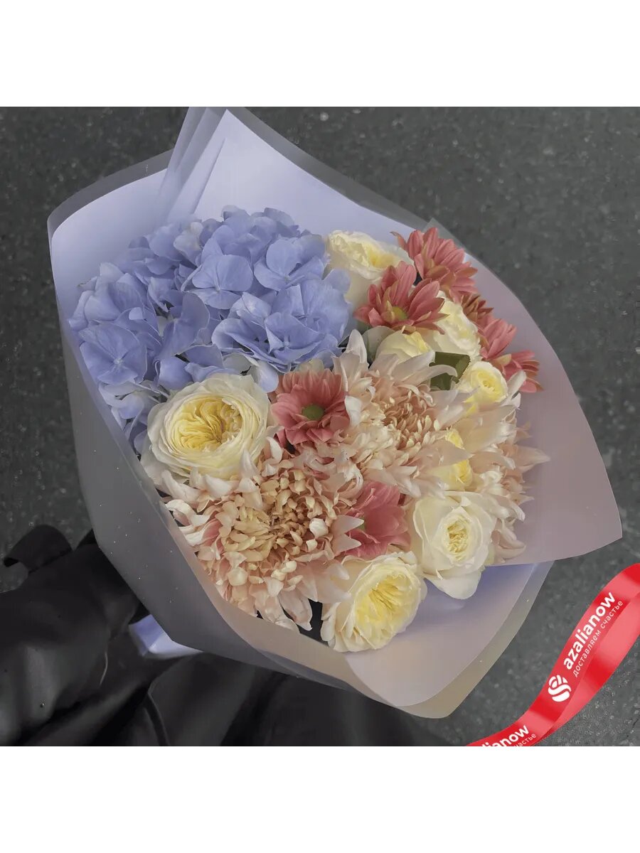 Букет из хризантем, роз, гортензии «Вдохновение»