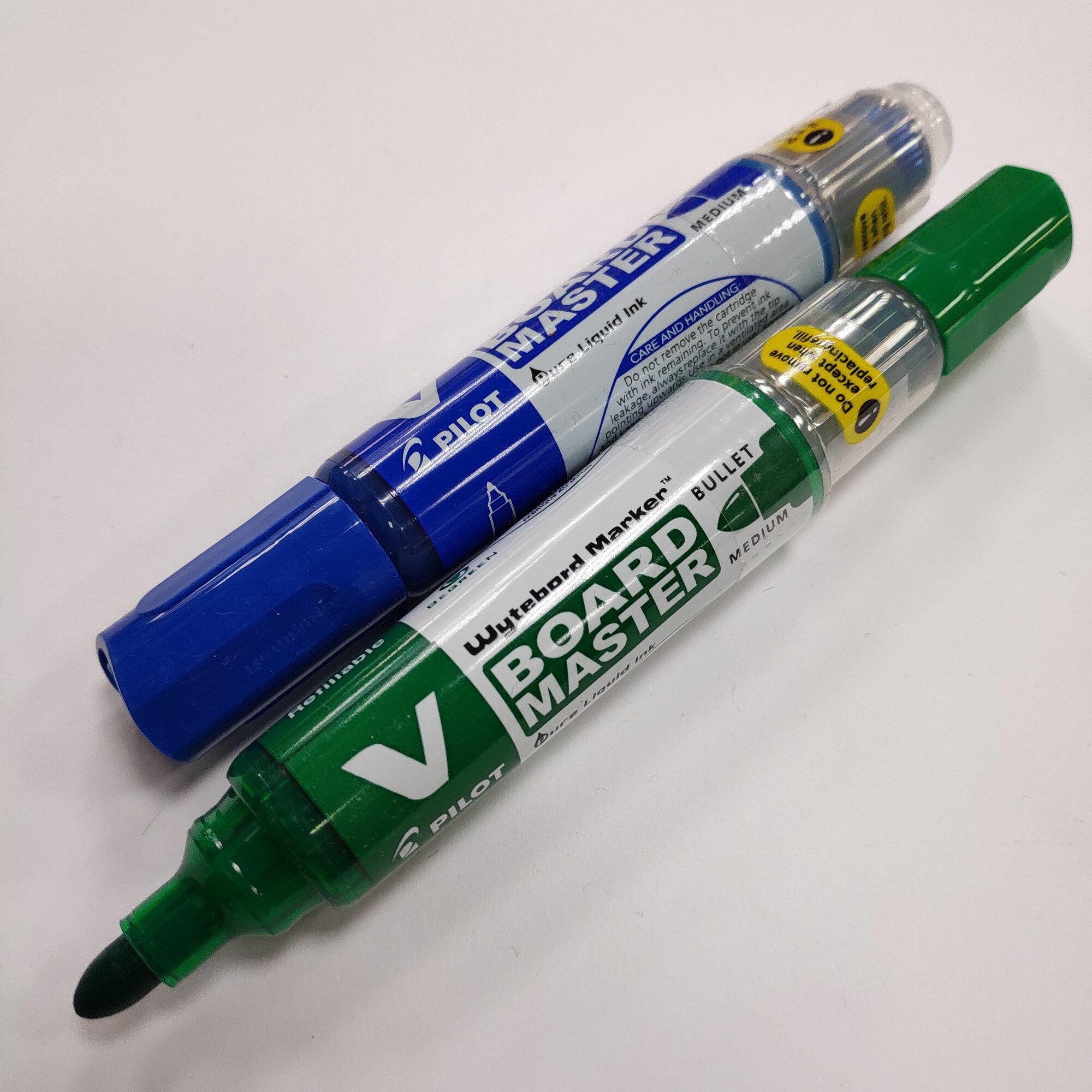 Набор 2 маркера для белой доски синего И зелёного цвета Pilot "BOARD MASTER".