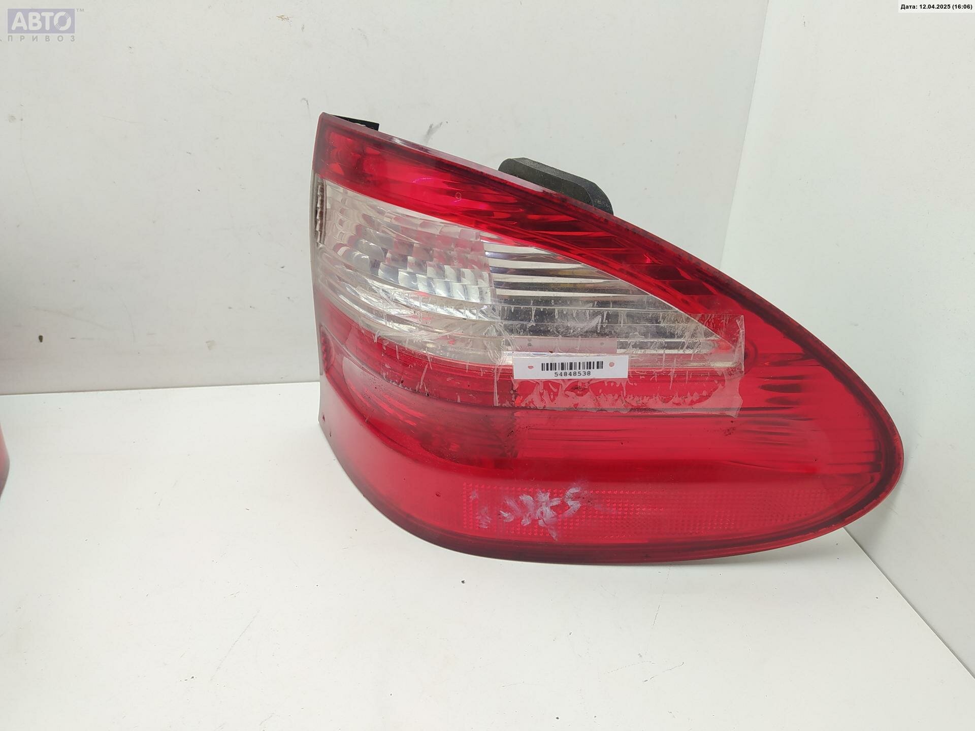 Фонарь задний правый Mercedes E-Class W211 (2002-2009)