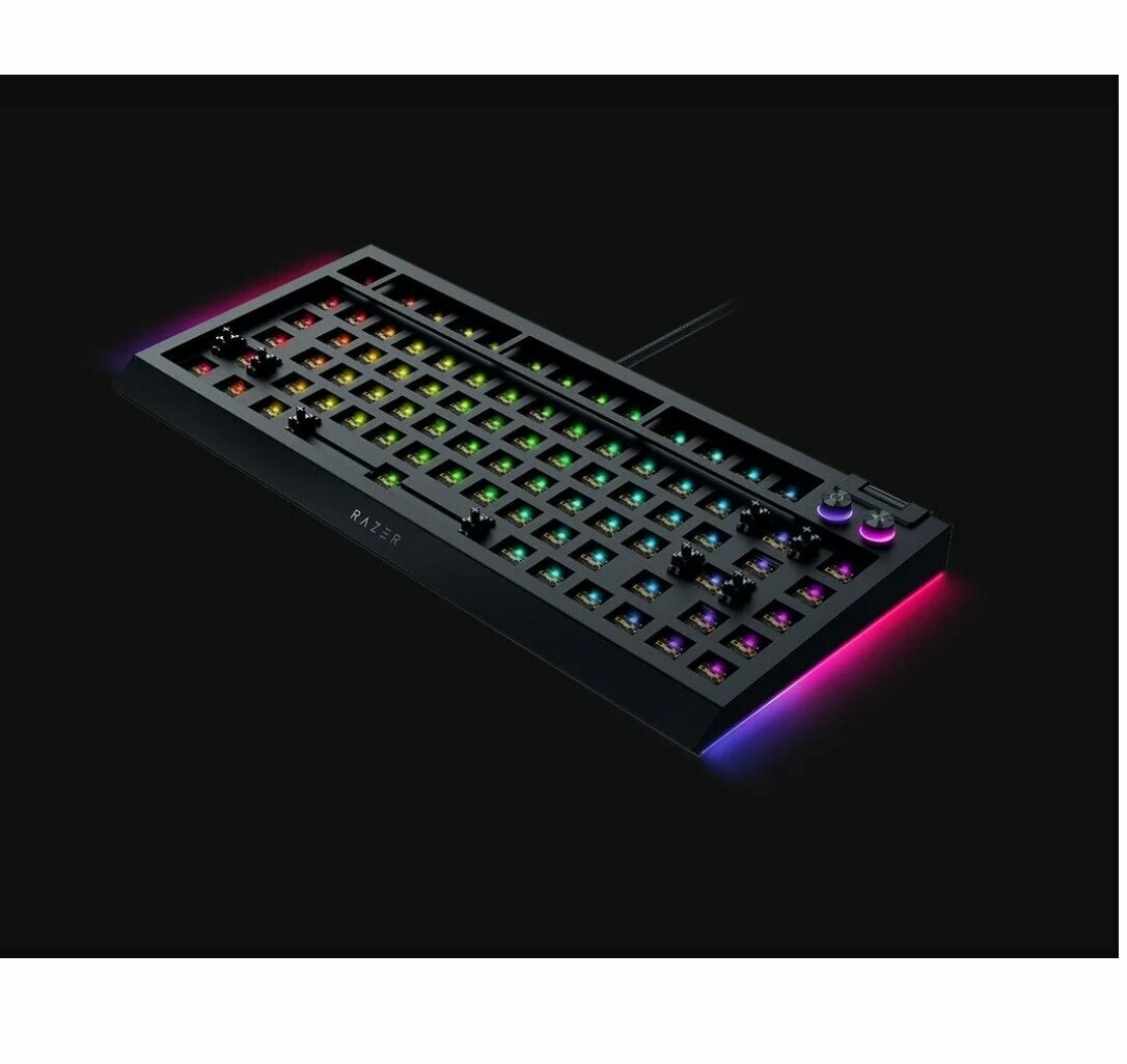 Клавиатура Razer Игровая клавиатура Razer BlackWidow V4 без кейкапов и подставки черная
