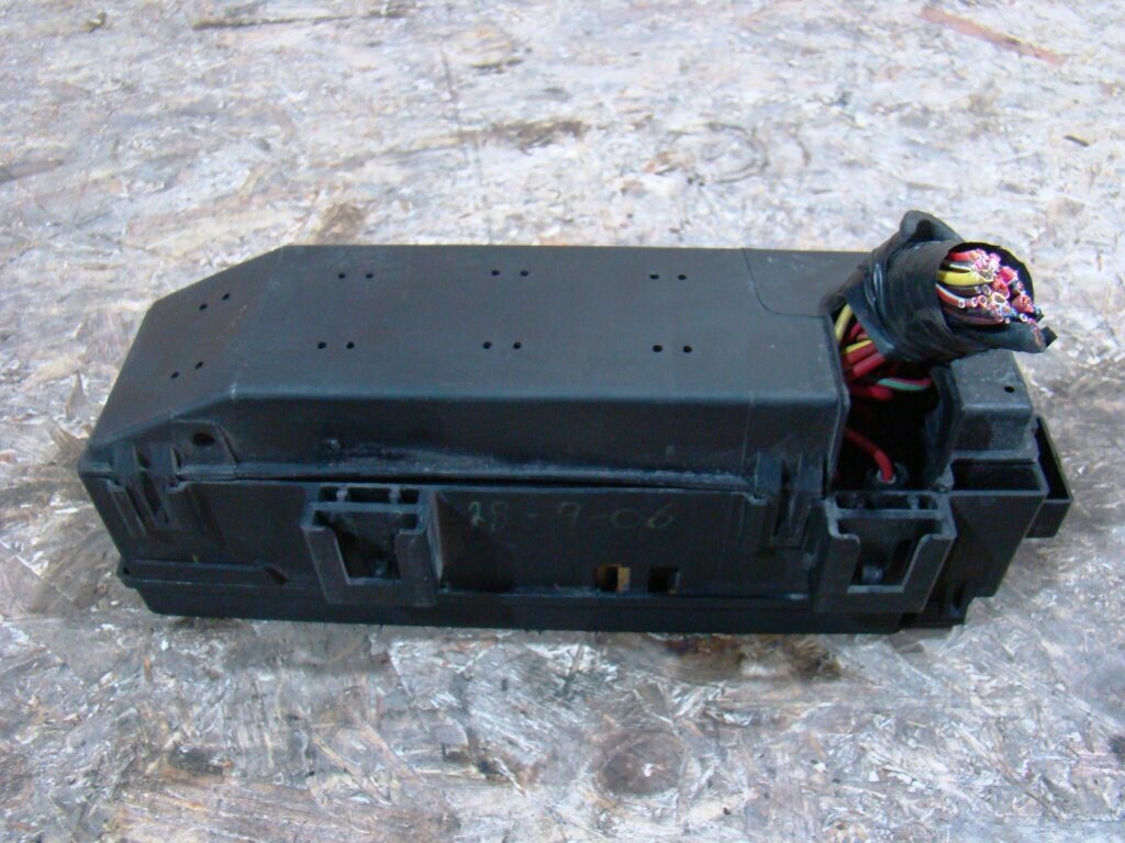 Jeep Grand Cherokee 3WK Блок предохранителей моторный 04692114AC