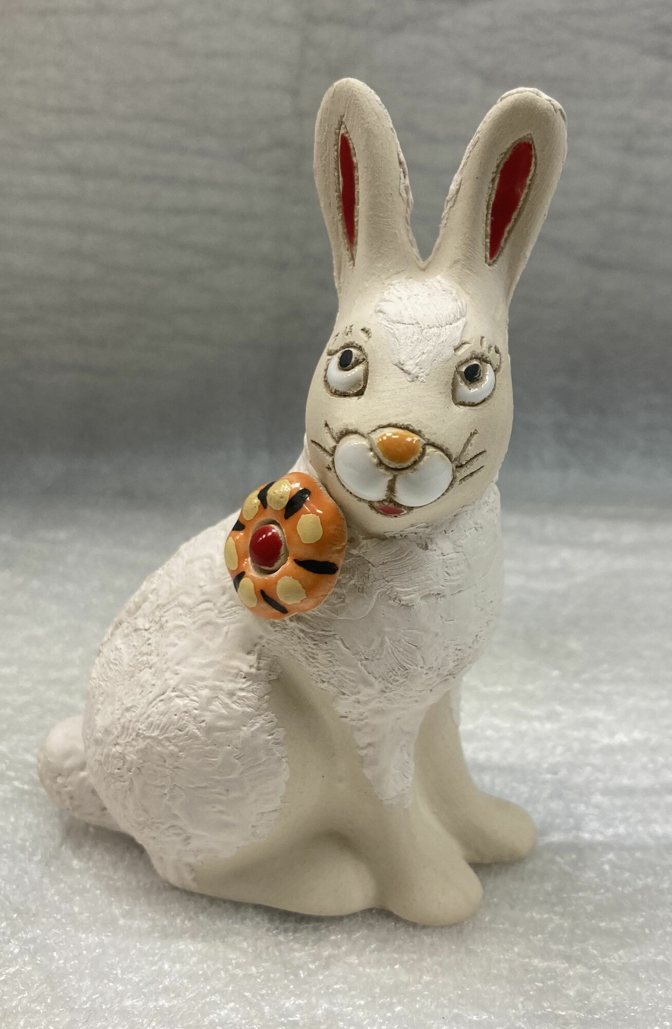 Арт-Салон на Октябрьской, статуэтка "Заяц", керамика, 10х7,5х4 см.