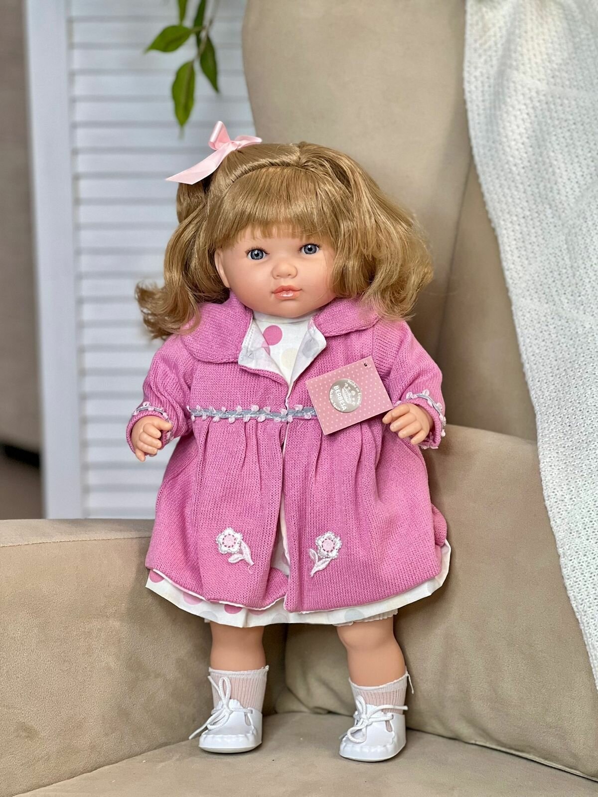 Кукла Berbesa мягконабивная 42 см SANDRA