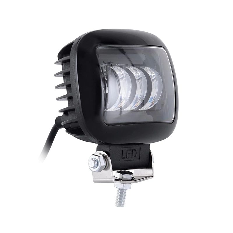 Вымпел 5204 фара светодиодная wl-330 (кв. мет. корп, lens, 3 led, 45w)\