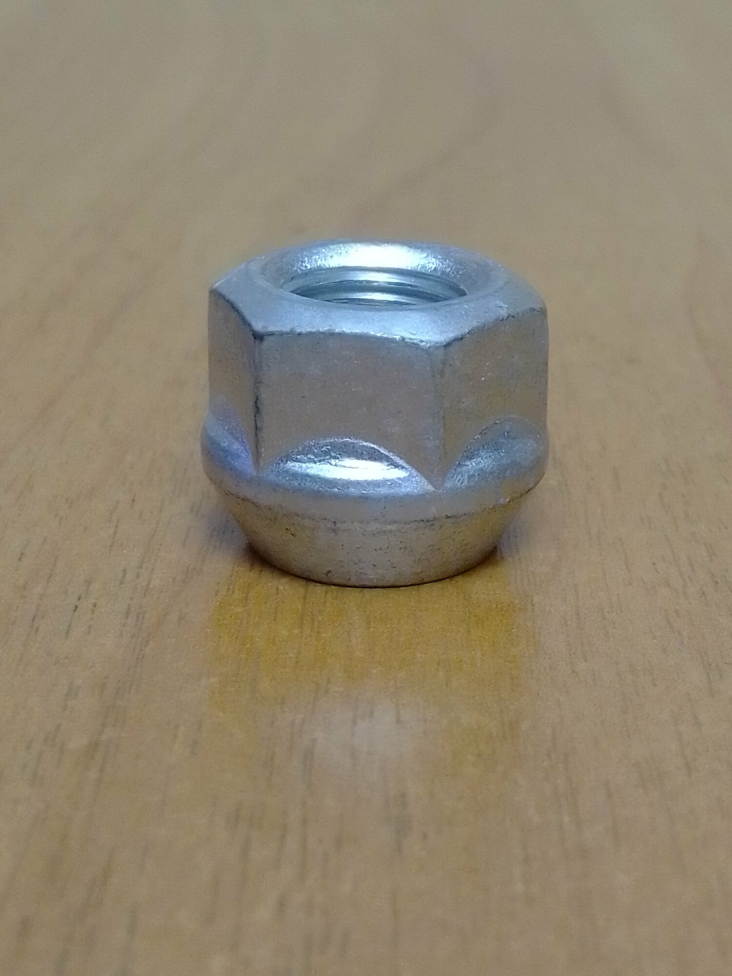 2123-3101040 Гайка колёсная М12х1.25 открытая на Нива-Шевроле, lada 4х4 Urban. Россия, Белзан