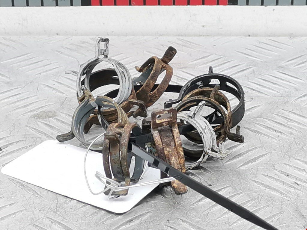 Хомут металлический Volkswagen Touareg 1 11617798304 арт. 1978475