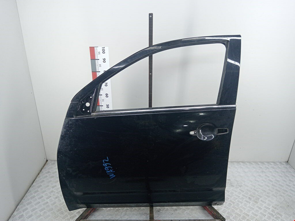 Дверь передняя левая Citroen C-Crosser 9002Z5 арт. 2021022