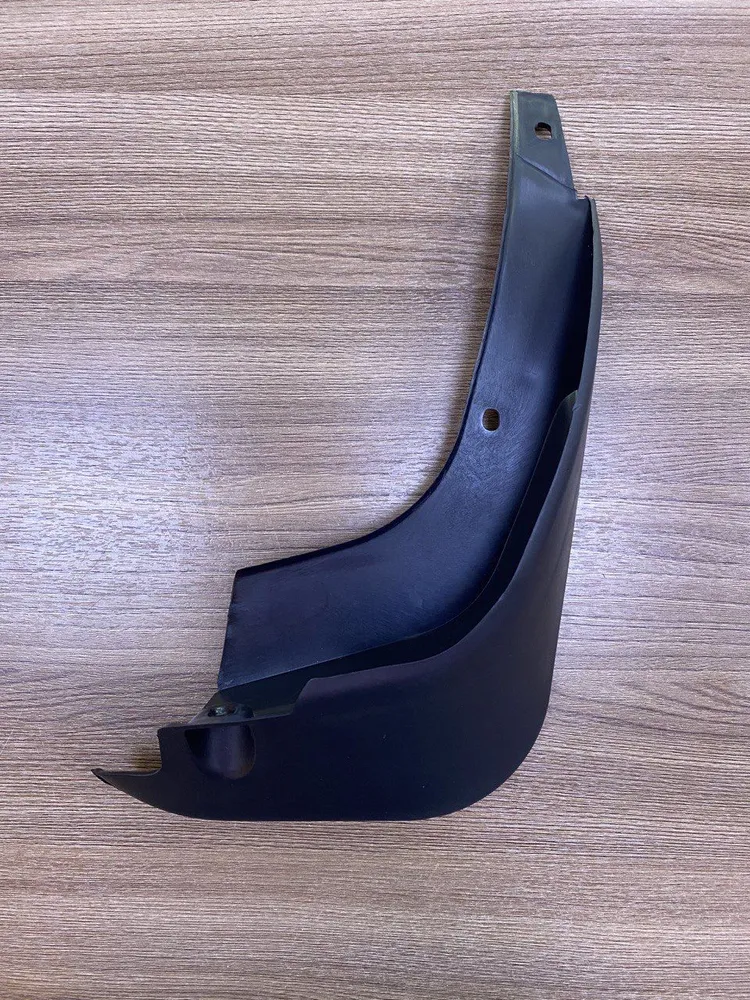 Брызговик передний правый Geely MK Джили МК