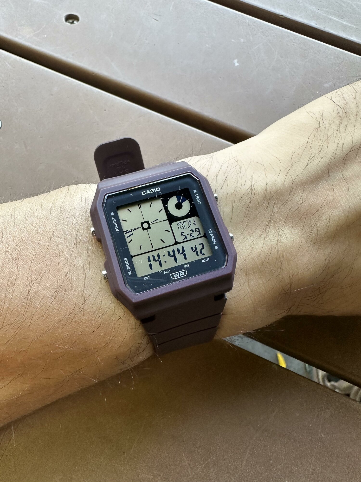 Наручные часы CASIO — фото 1