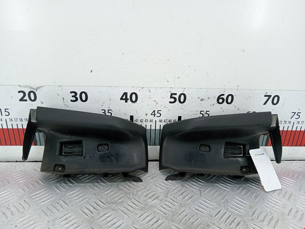 Обшивка стойки салона Audi A6 C6 4F0857792A арт. 1848594