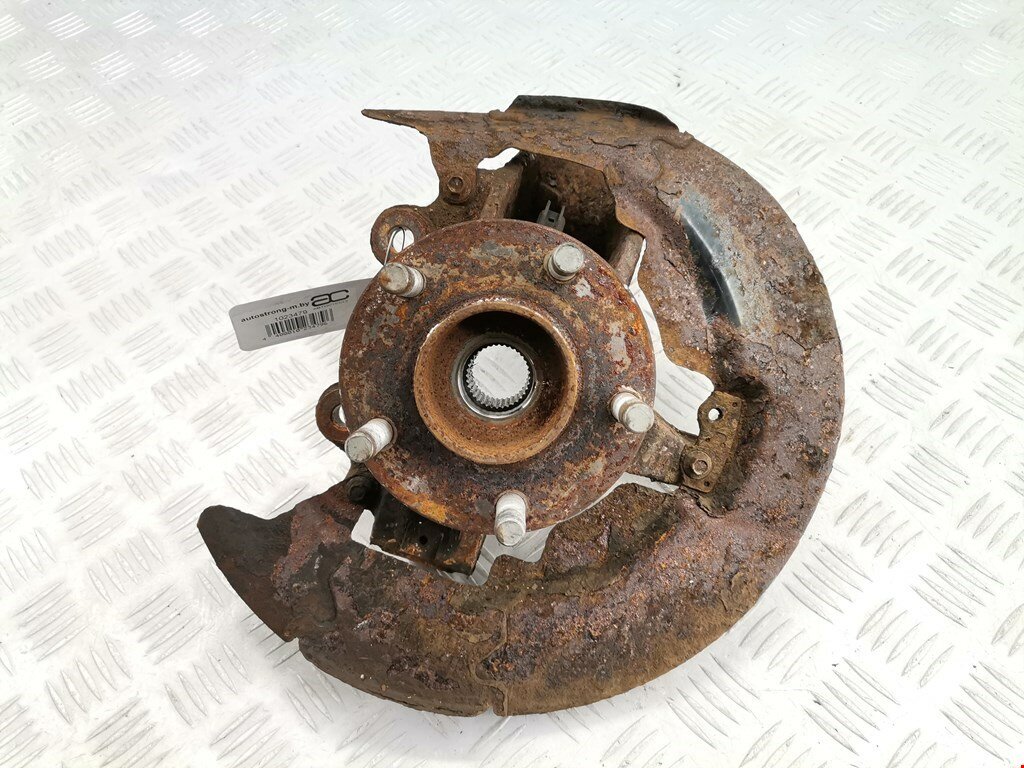 Ступица (кулак цапфа) передняя левая Volvo C30 1 30760282 арт. 1023479