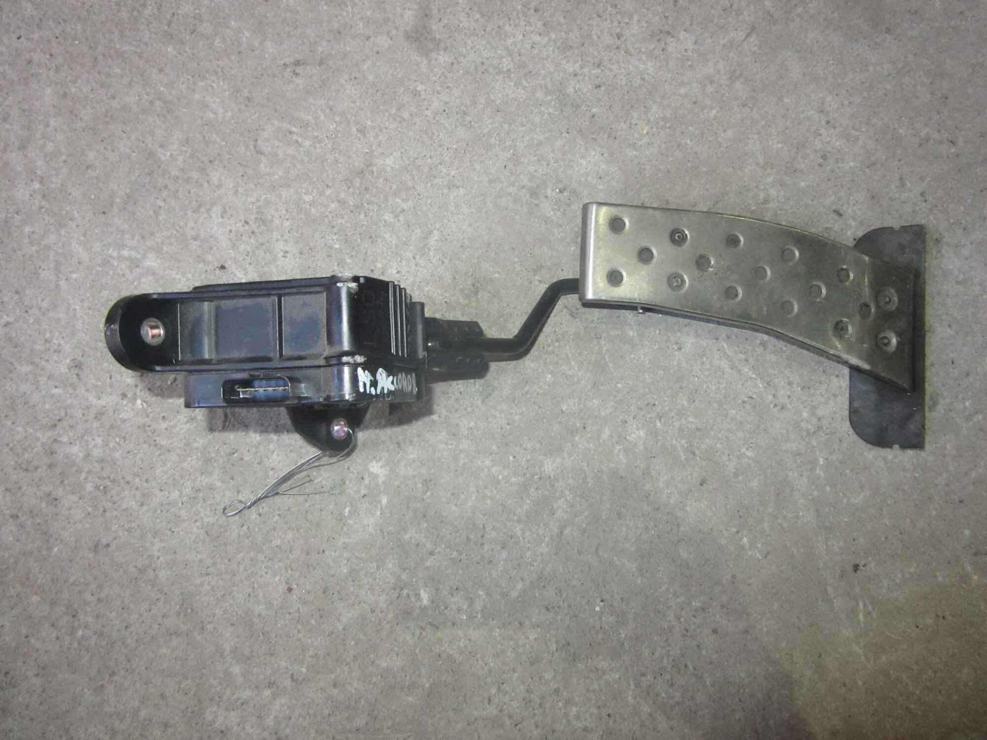 Педаль газа Honda Accord 8 17800TL0G04 арт. 145373