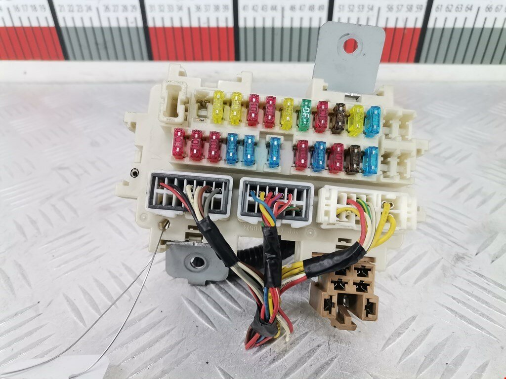 Блок предохранителей Renault Koleos 252360745R арт. 1566278