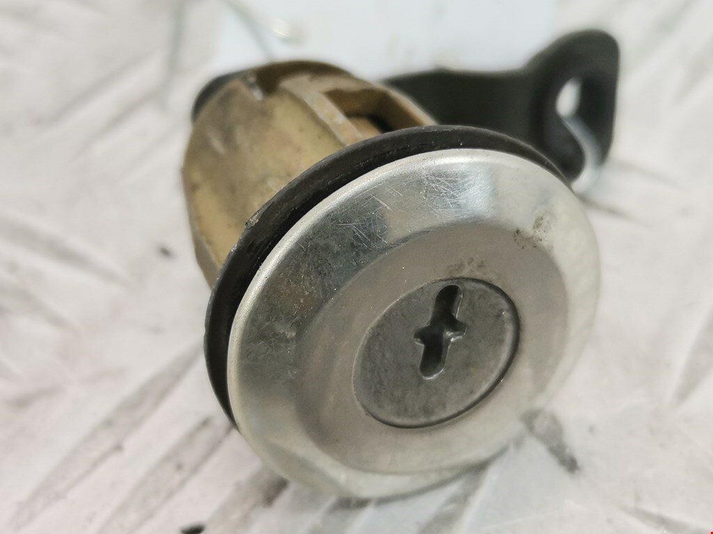 Личинка дверного замка Citroen Xsara 9170Z8 арт. 1575555