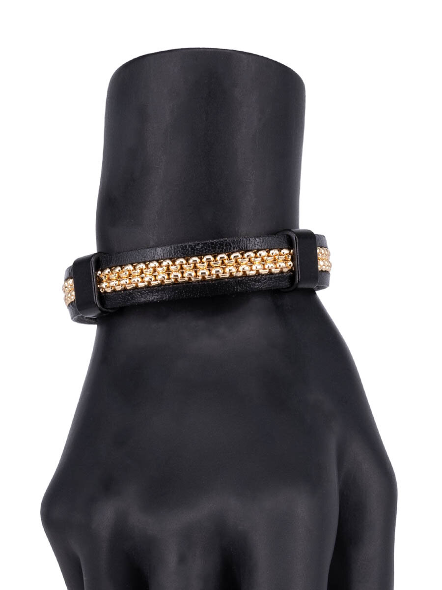 Плетеный браслет