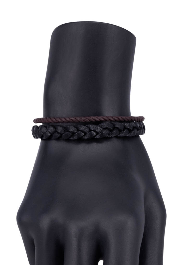 Плетеный браслет