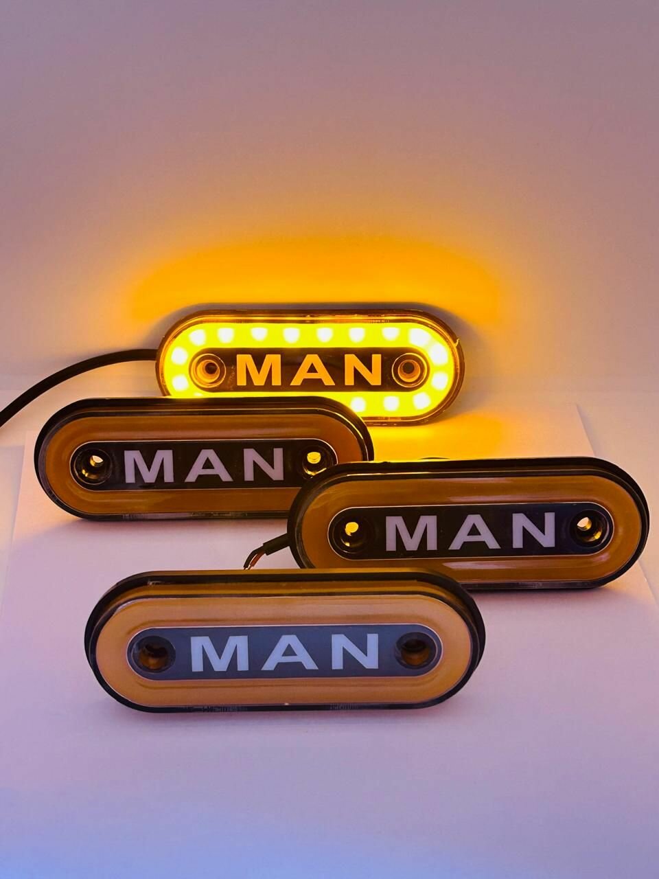 Указатель габаритов Man 12-24V MINI LED 4 шт