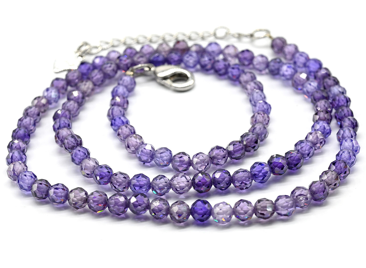 Бусы, фианит