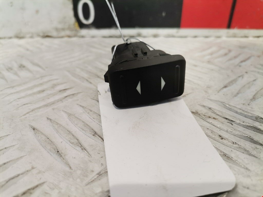 Кнопка стеклоподъемника Ford C-MAX 1 7M5T14529AA арт. 1509229