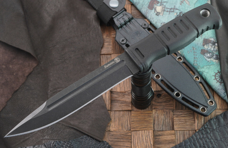 Мощный нож Кизляр Витязь