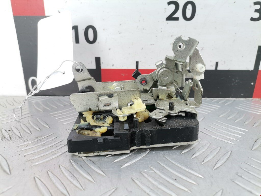 Замок двери задней левой Renault Sandero 1 8200735248 арт. 1864290