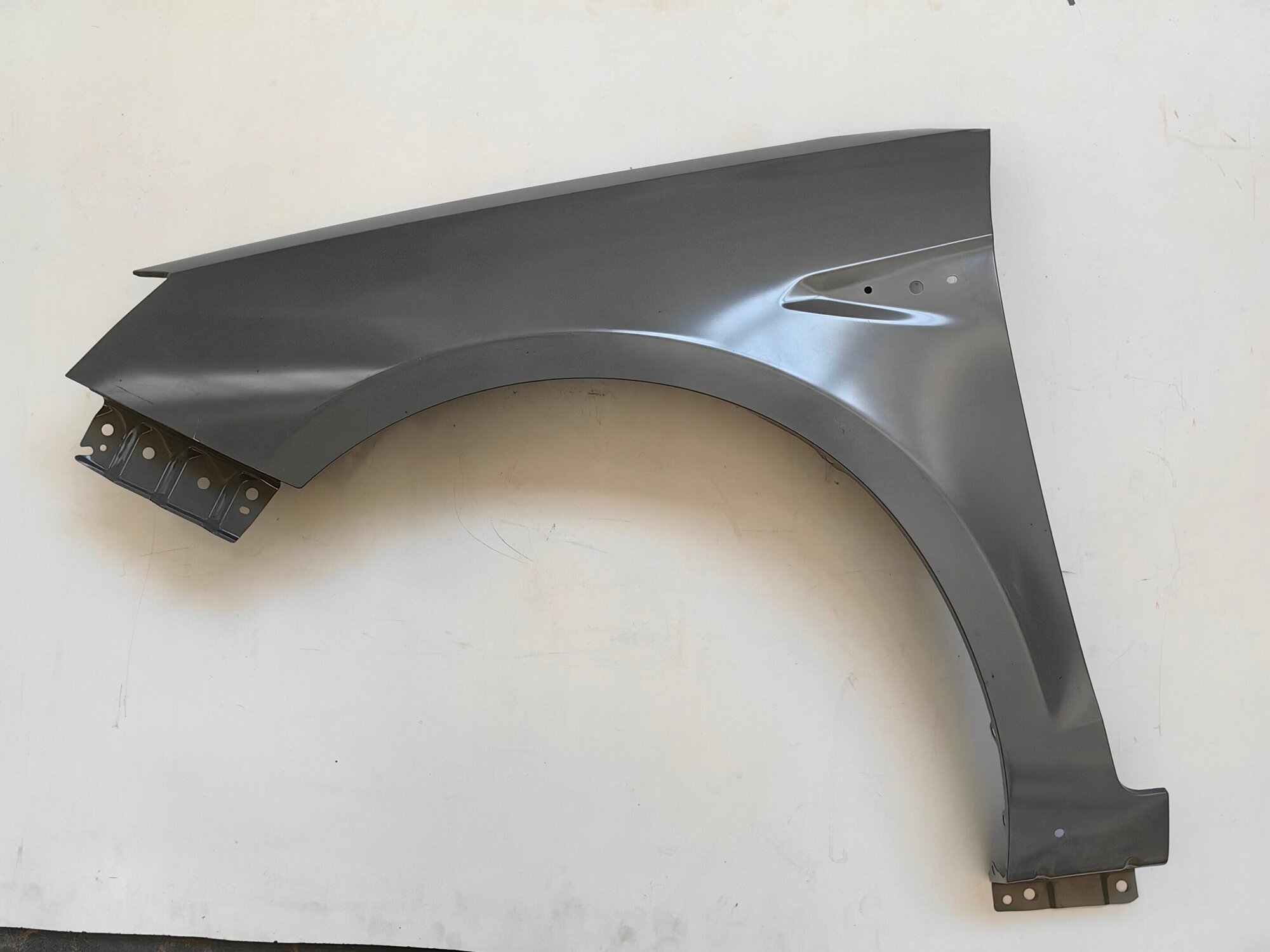 Крыло левое KAIYI E5 [1.5 16V CVT седан Turbo ] 553000242AADYJ