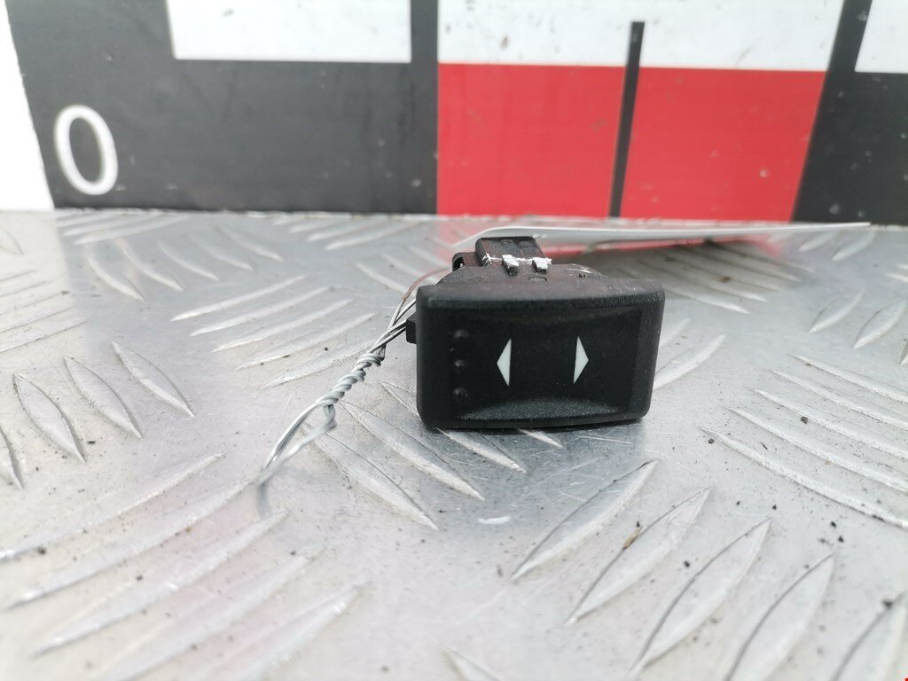 Кнопка стеклоподъемника Ford Mondeo 3 1123793 арт. 1817271