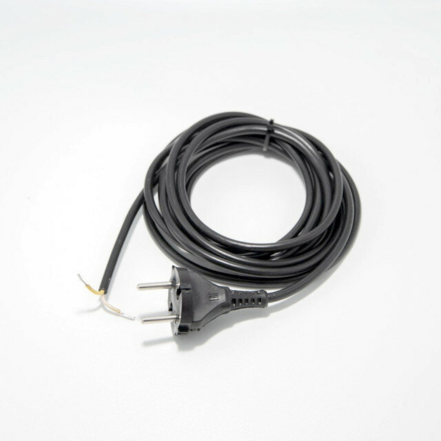 Кабель с вилкой реальная электрика армированный ПВС 2х0,75мм 3 м черный