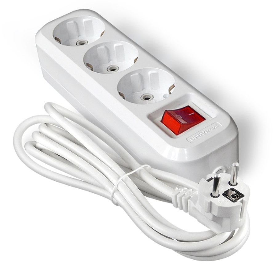 Удлинитель бытовой UNIVersal / Юниверсал Абсолют S-303А ПВС 3х1.5мм2 с зазeмлением и выключателем, 16А 220В, 3 метра 3 розетки белый, 1726