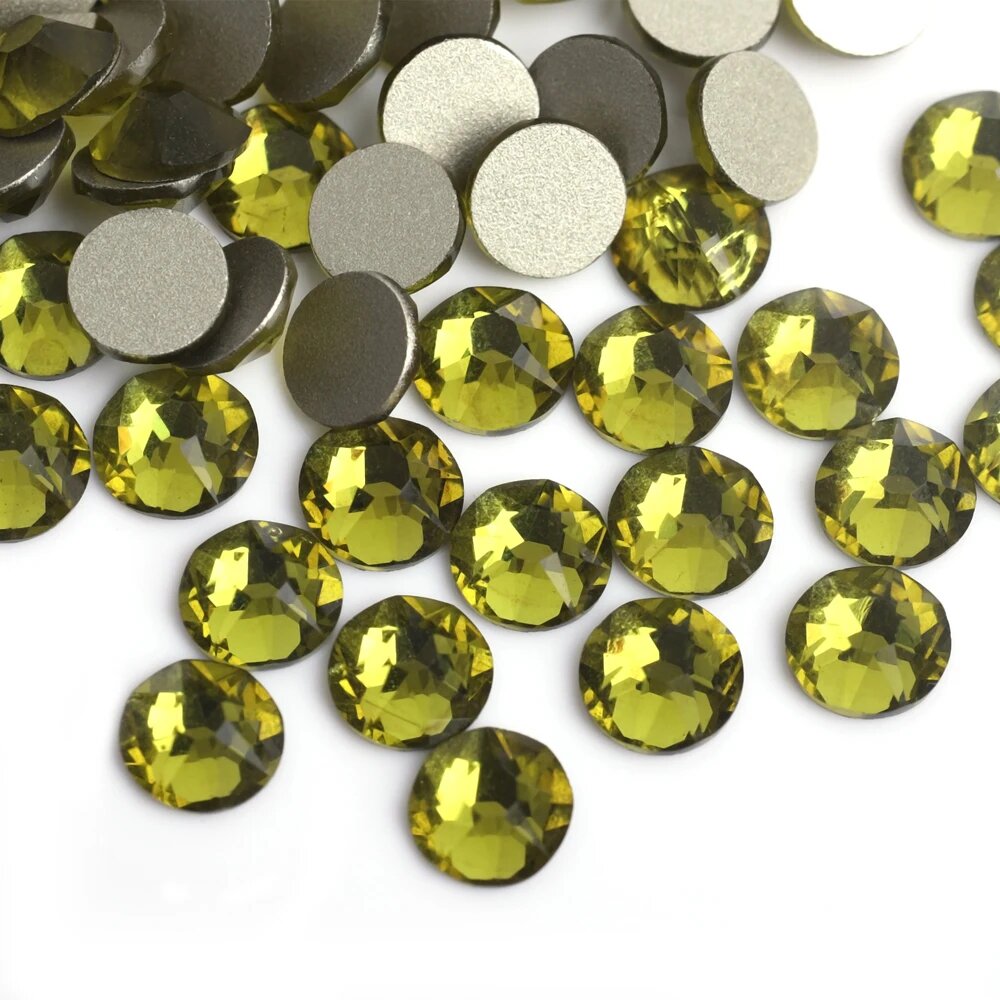 Стразы Olivine ss20, 1440шт Nailsworld
