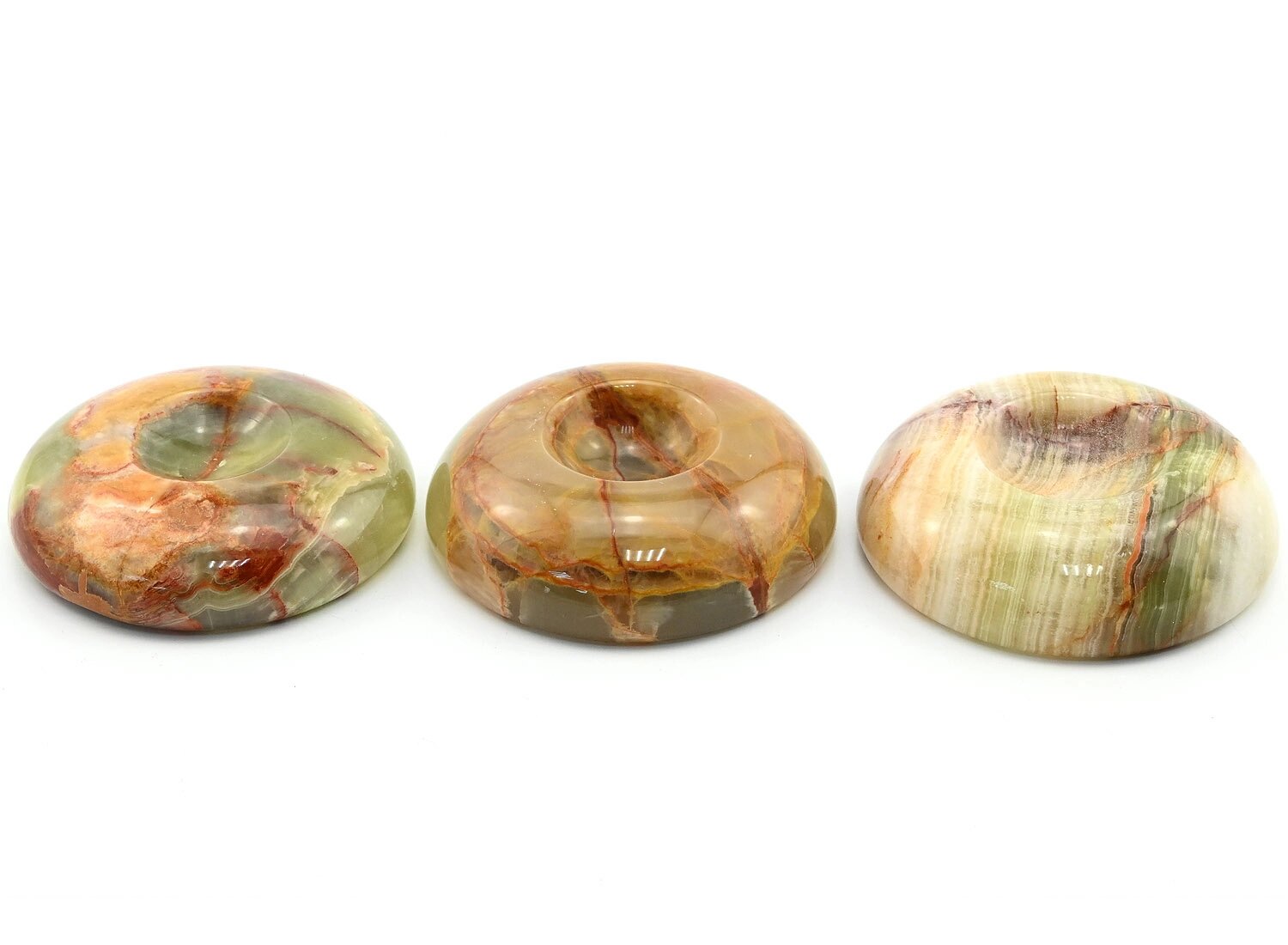 Подставка под яйцо из оникса 75*75*20мм .