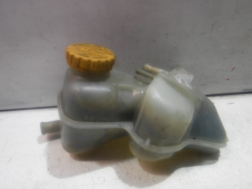 Бачок расширительный Opel Vectra A 90409612