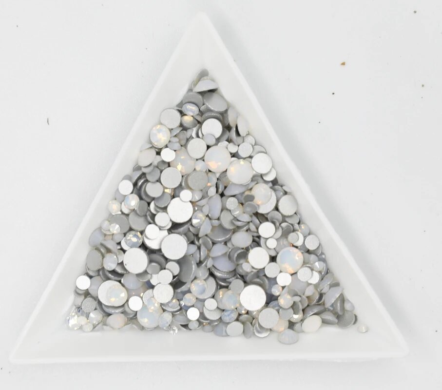 Стразы серебряные White Opal ss12, 1440шт
