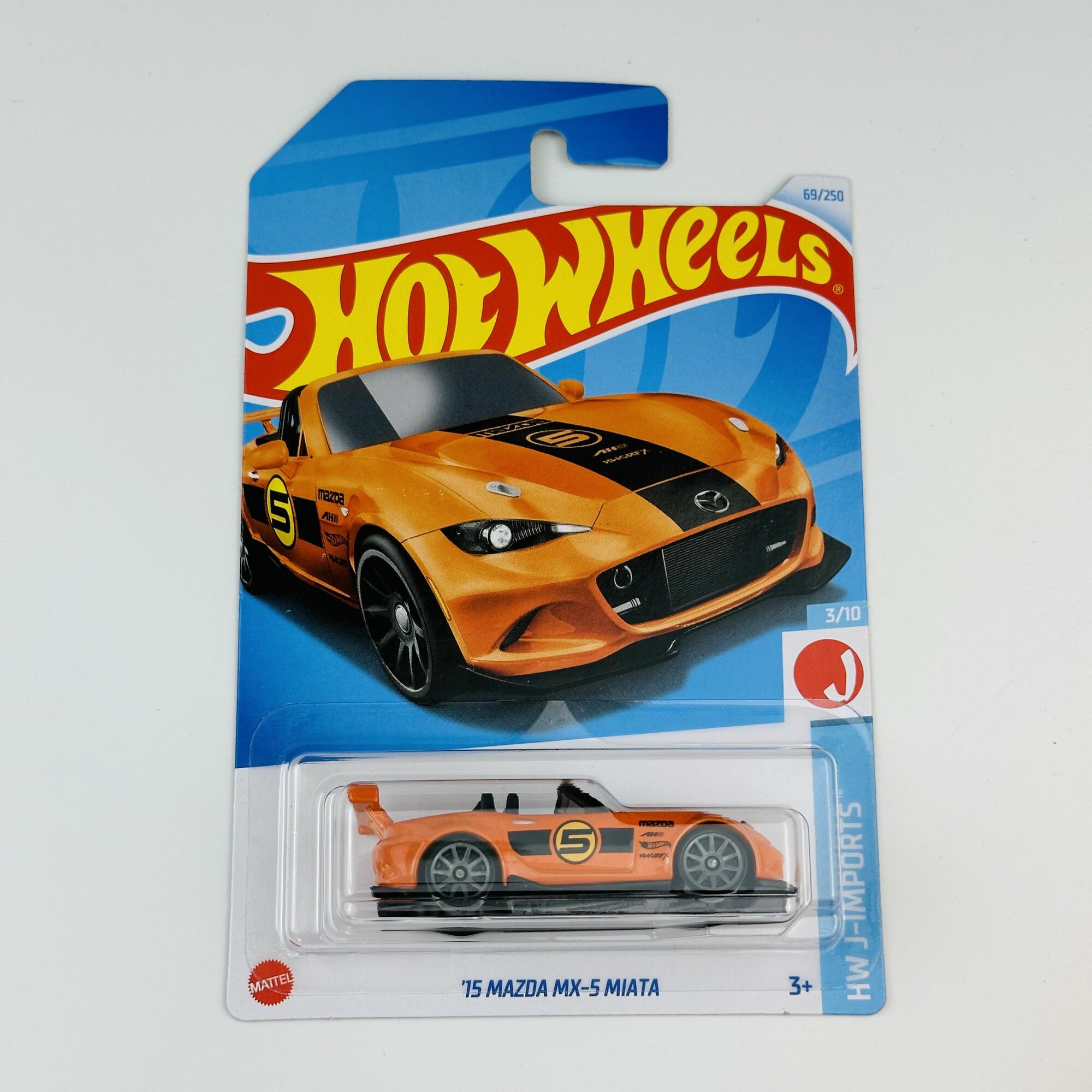 Машинка коллекционная Mattel Hot Wheels 2024 C4982 15 MAZDA MX-5 MIATA