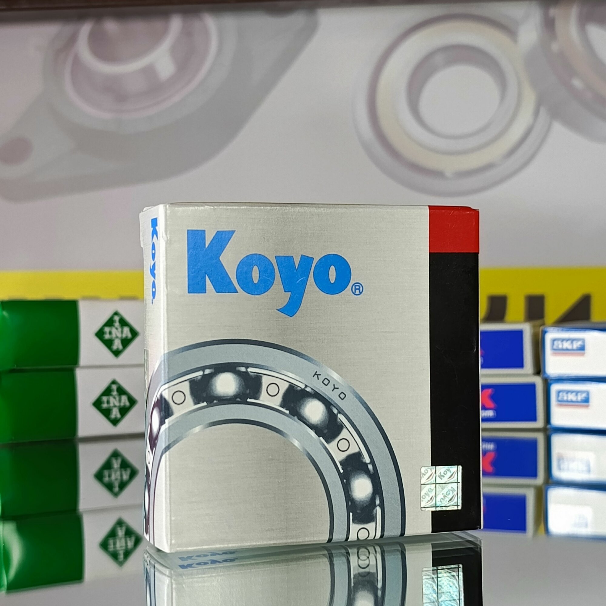 Подшипник 6306 2RS CM KOYO ; 180306 30*72*19