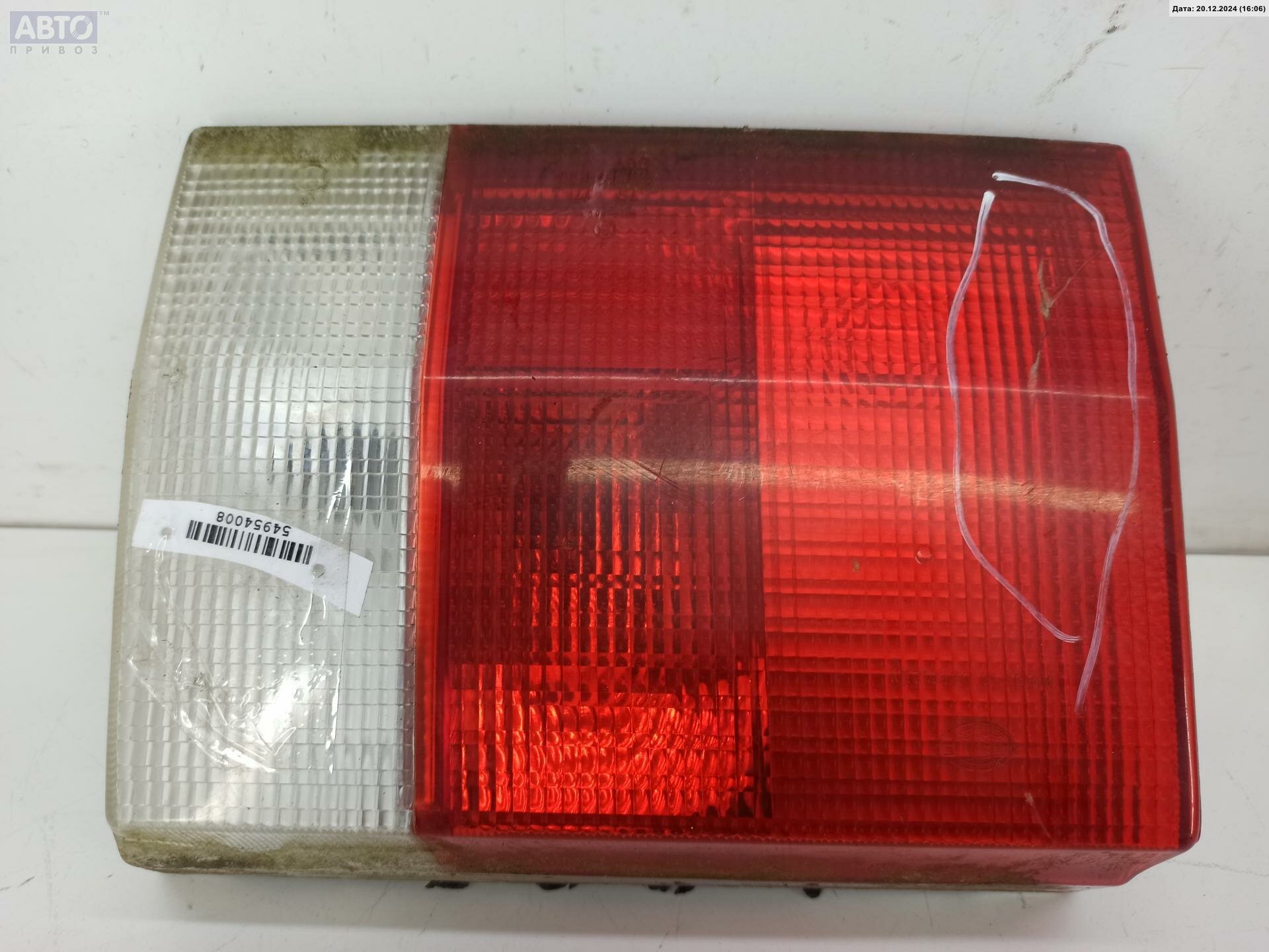 Фонарь крышки багажника левый Audi 80 B3 (1987-1992)